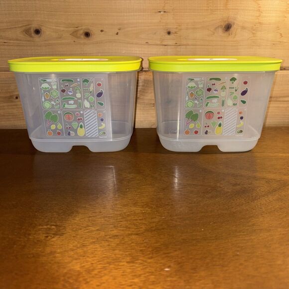 Tupperware | Kitchen | 2 Tupperware Fridgesmart Deep Containers Fruit ...